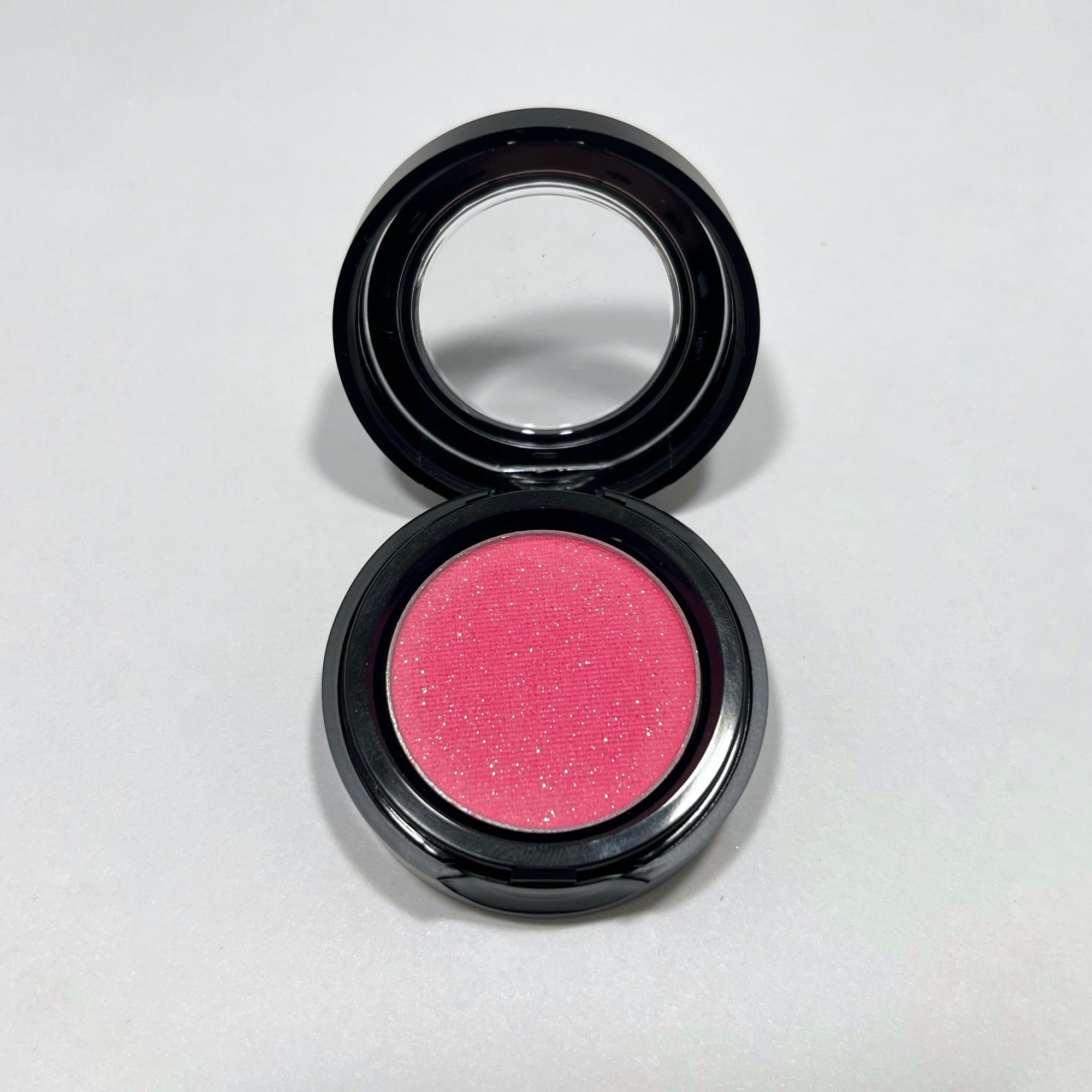 Hot Pressed Eye Shadows / Shadow F/X – Vanity & Glamour Cosmetics